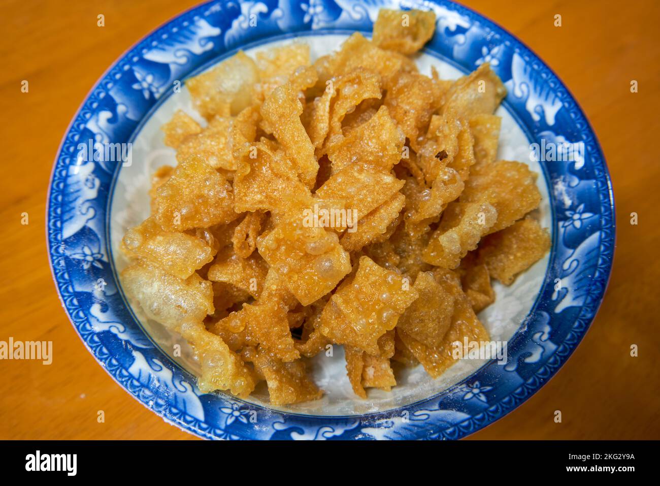 The perfect congee companion, fried noodle Stock Photo - Alamy
