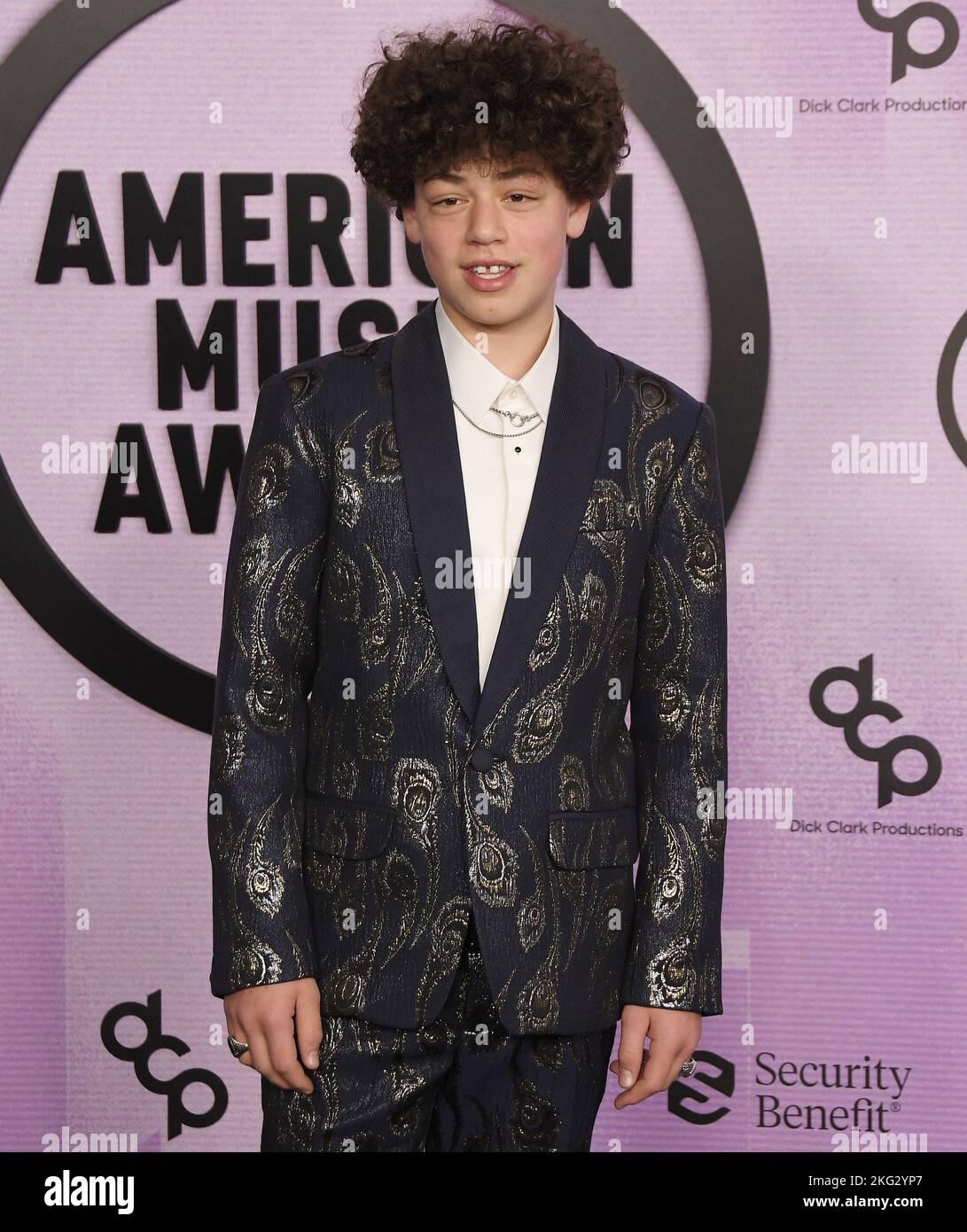 Julian Lerner arrives at the 2022 American Music Awards held at the ...