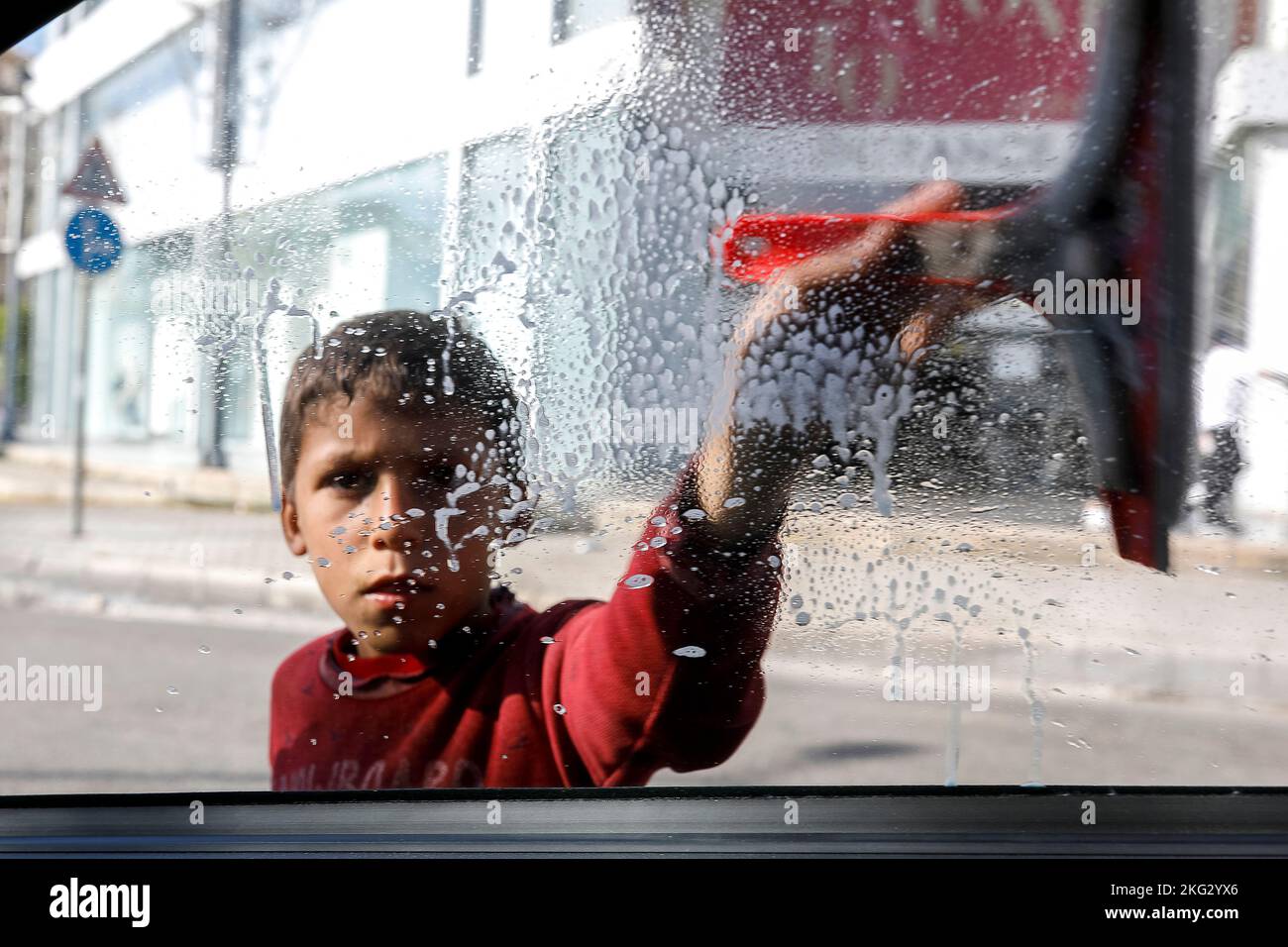 Car windows hi-res stock photography and images - Alamy