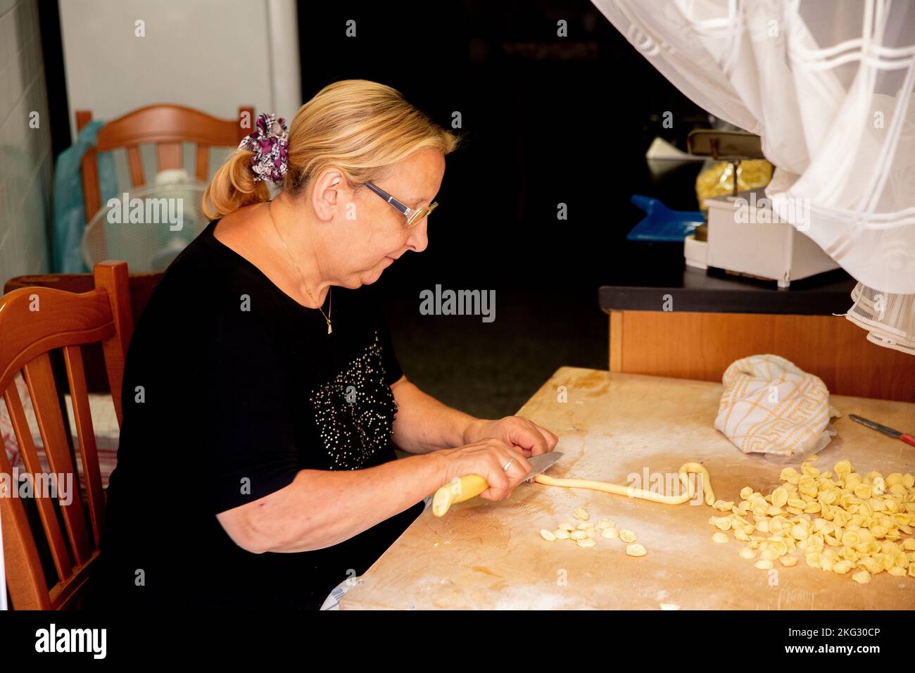 Bari old city hi-res stock photography and images - Alamy