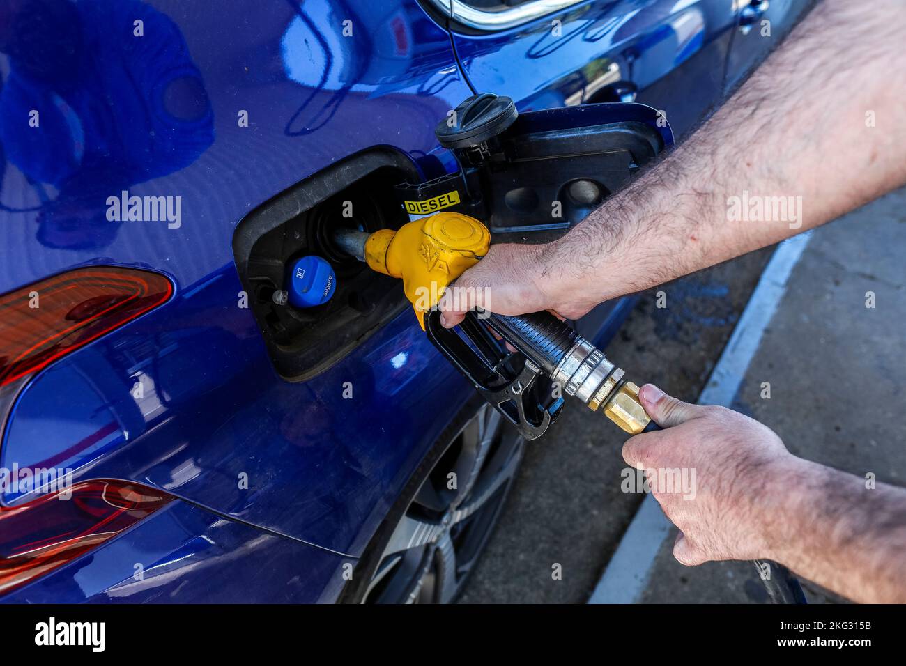 Gassing up in Serbia Stock Photo - Alamy