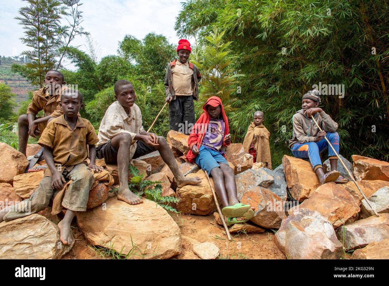 Rwanda boys hi-res stock photography and images - Alamy