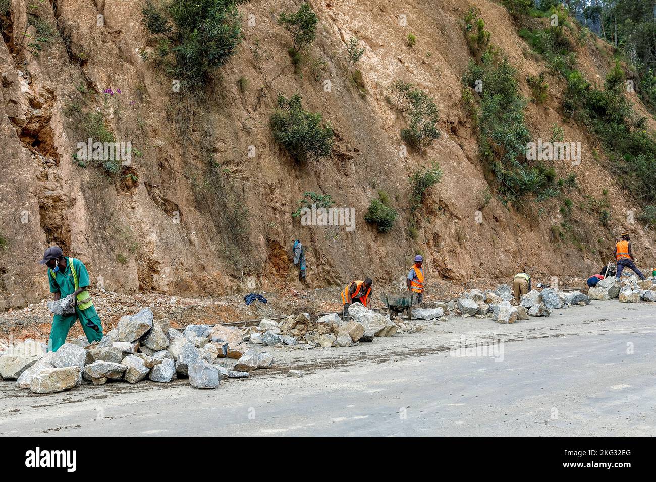Roadworks in western Rwanda Stock Photo - Alamy