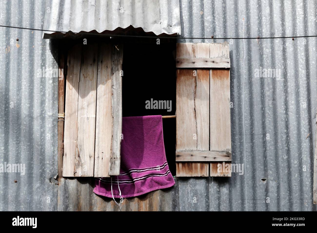 Poor house metal sheet hi-res stock photography and images - Alamy