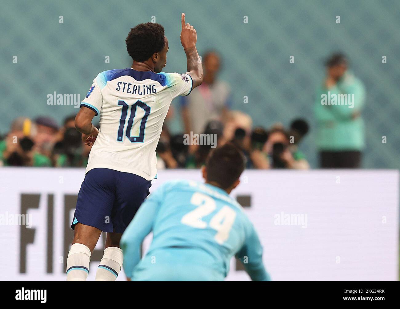 England v iran stadium hi-res stock photography and images - Alamy