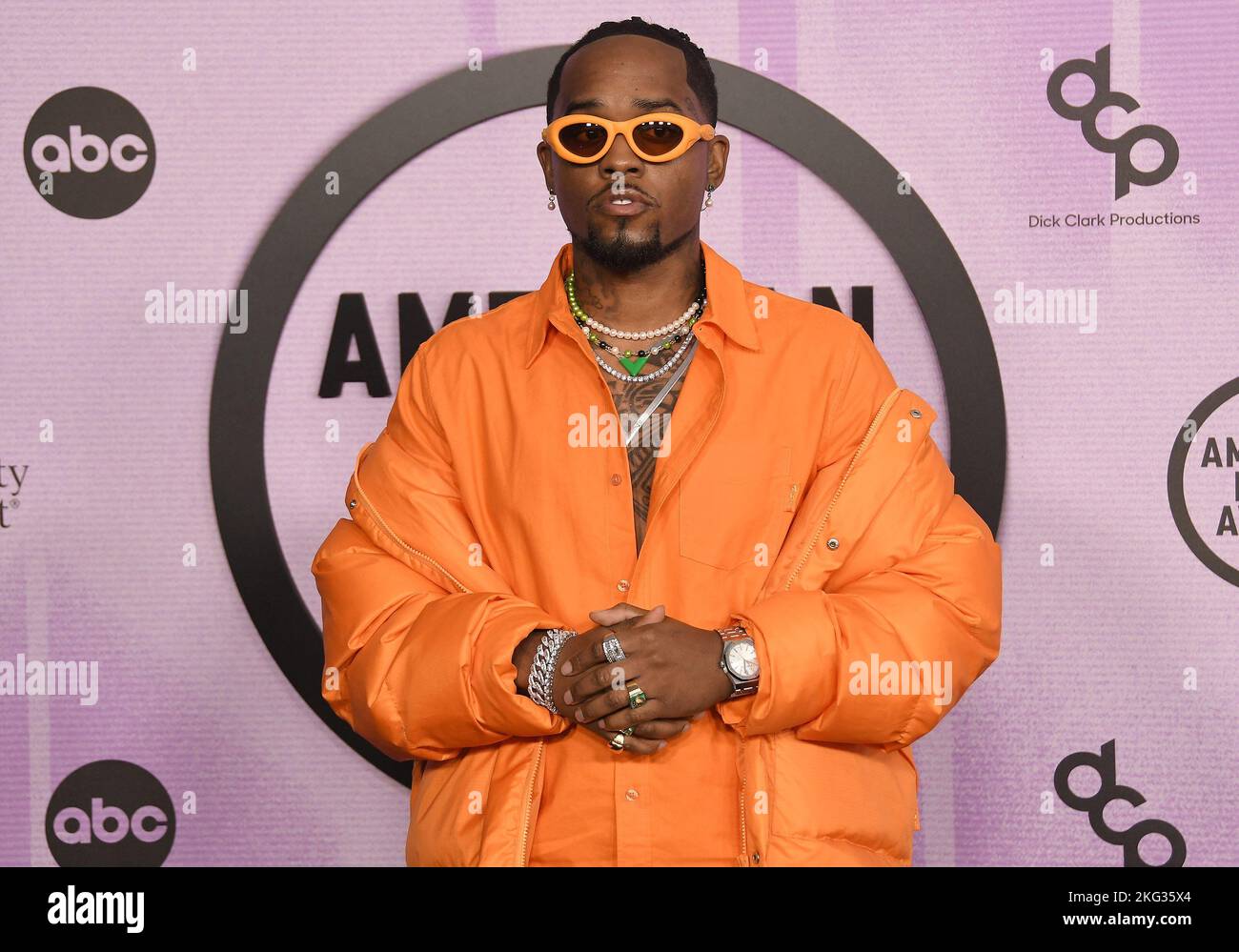 London On Da Track arrives at the 2022 American Music Awards held at ...