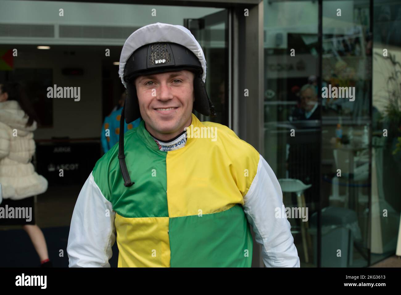Ascot, Berkshire, UK. 19th November, 2022. Jockey Lorcan Williams ...