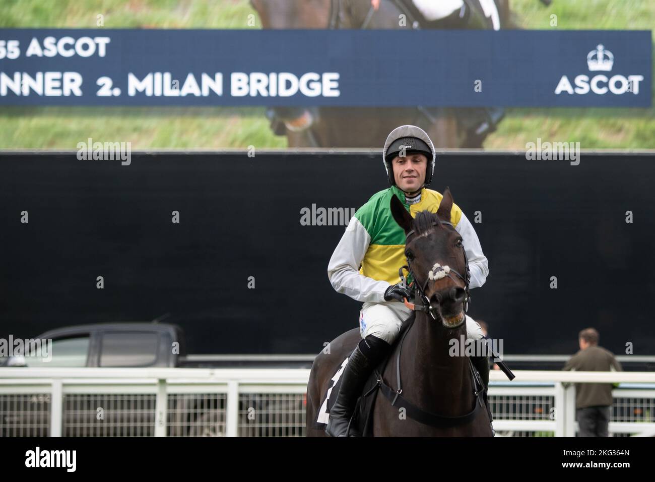 Milan bridge racing hi-res stock photography and images - Alamy