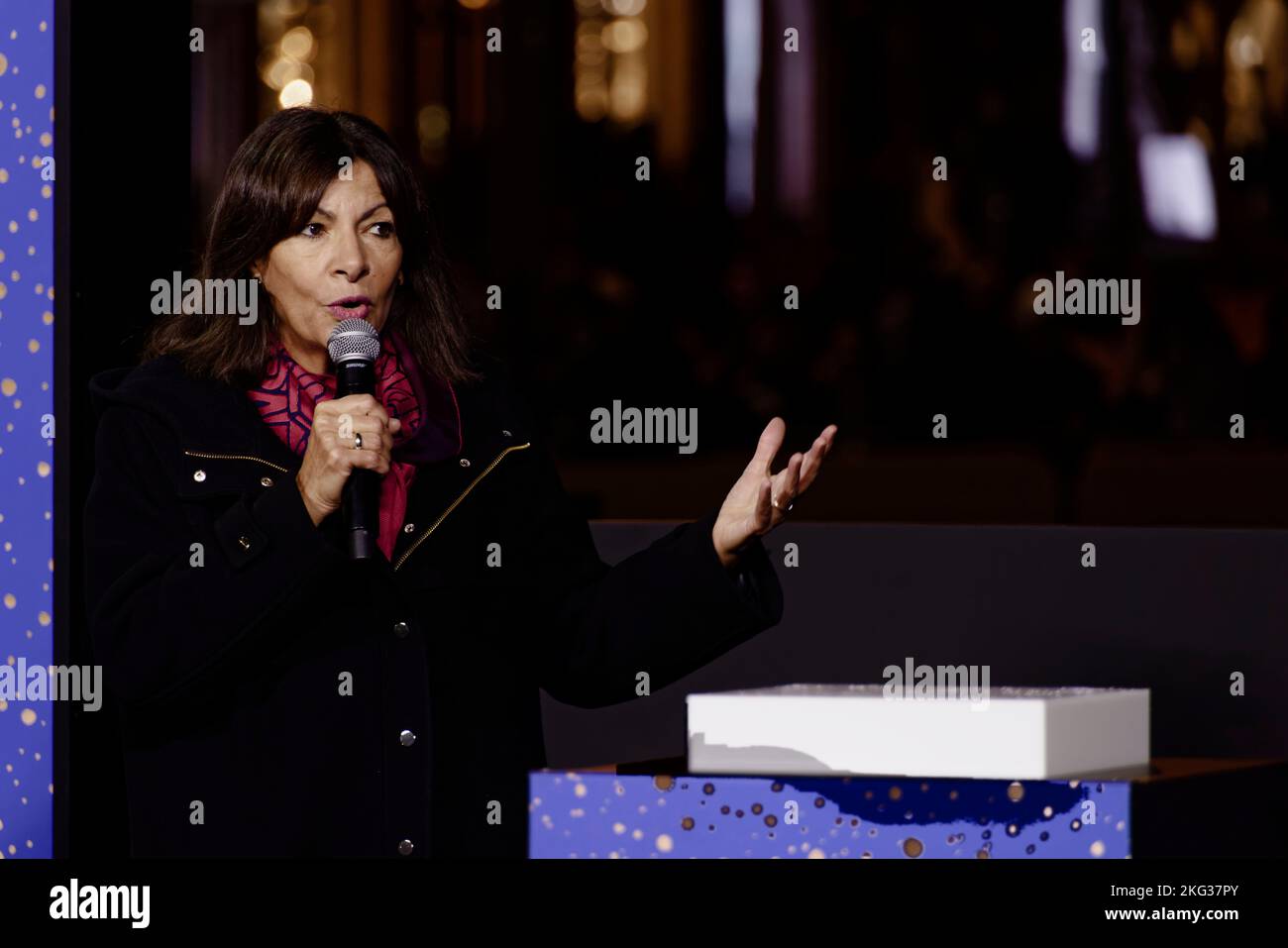 Paris, France. 20th Nov, 2022. Mayor Anne Hidalgo speaks during the ...