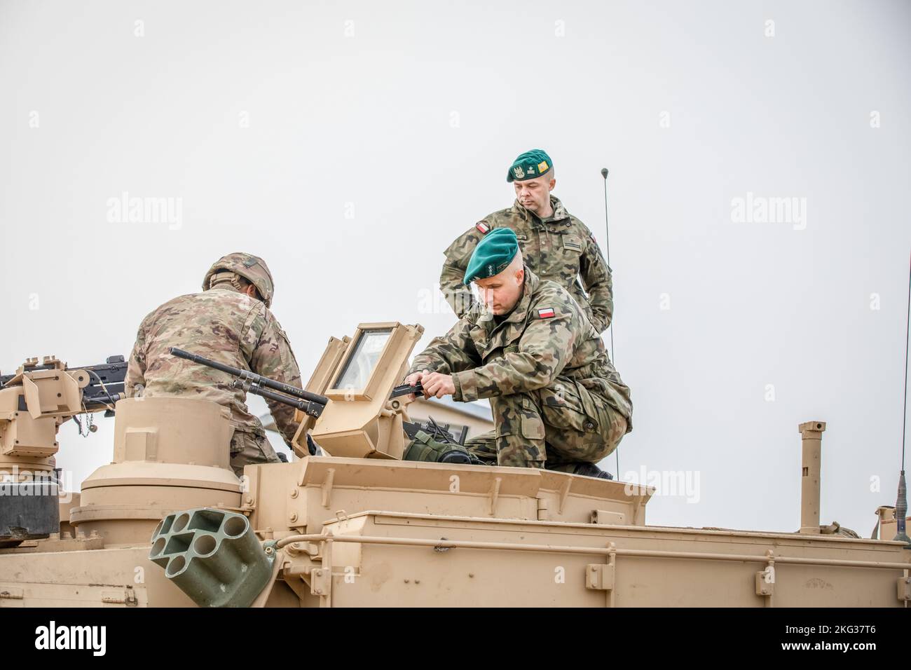 M1a2 system enhancement package hi-res stock photography and images - Alamy