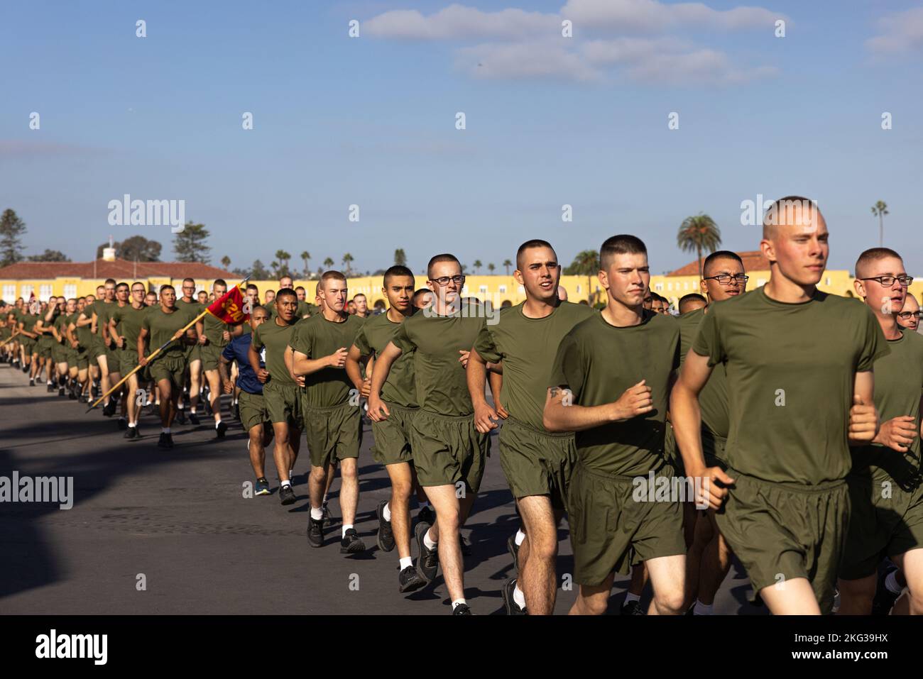 New U.S. Marines with India Company, 3rd Recruit Training Battalion ...