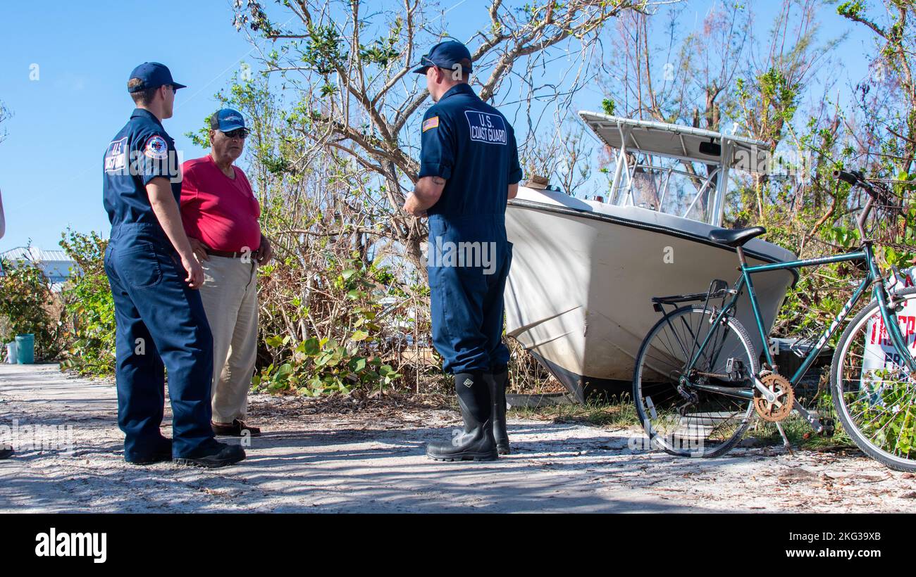 Coast Guard Lt. j.g. Trent Brown and Petty Officer 1st Class Dustin ...