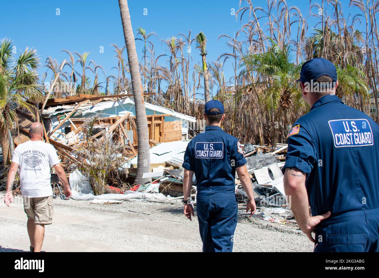 Coast Guard Lt. j.g. Trent Brown and Petty Officer 1st Class Dustin ...