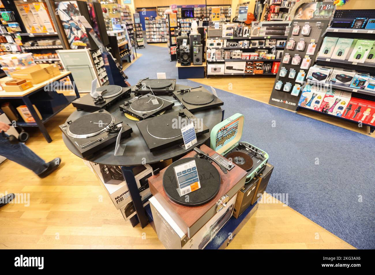 Retro,nostalgia,nostalgic,record players,record player,for,sale,selling ...