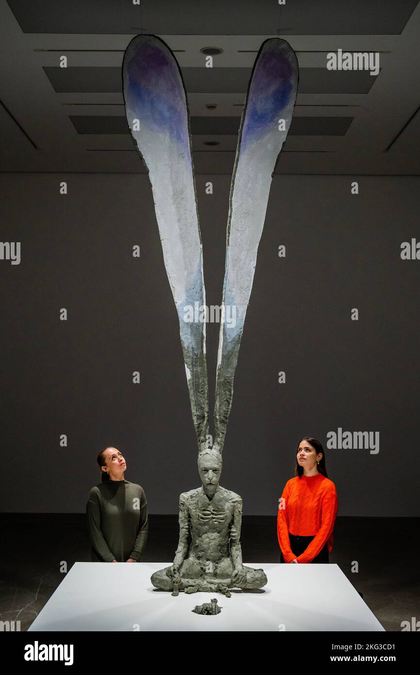 London, UK. 21st Nov, 2022. The Vector, 2022 - David Altmejd at White ...