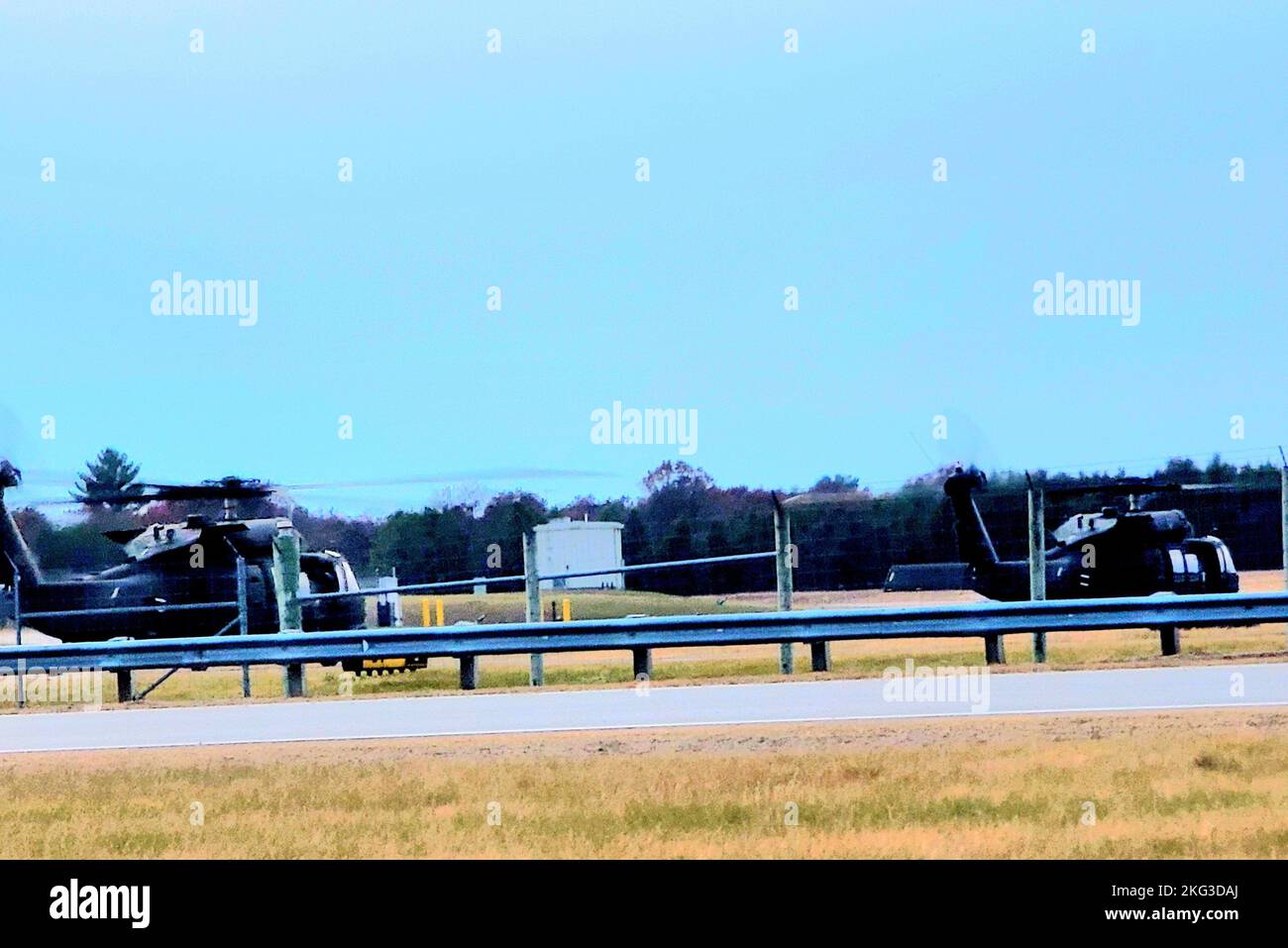 Aircrews with the Minnesota National Guard operate UH-60 Black Hawk ...