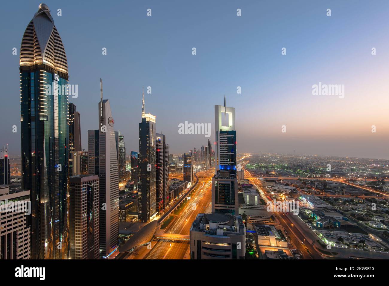 Dubai Sheikh Zayed and Jumeirah skyline at sunset, United Arab Emirates ...