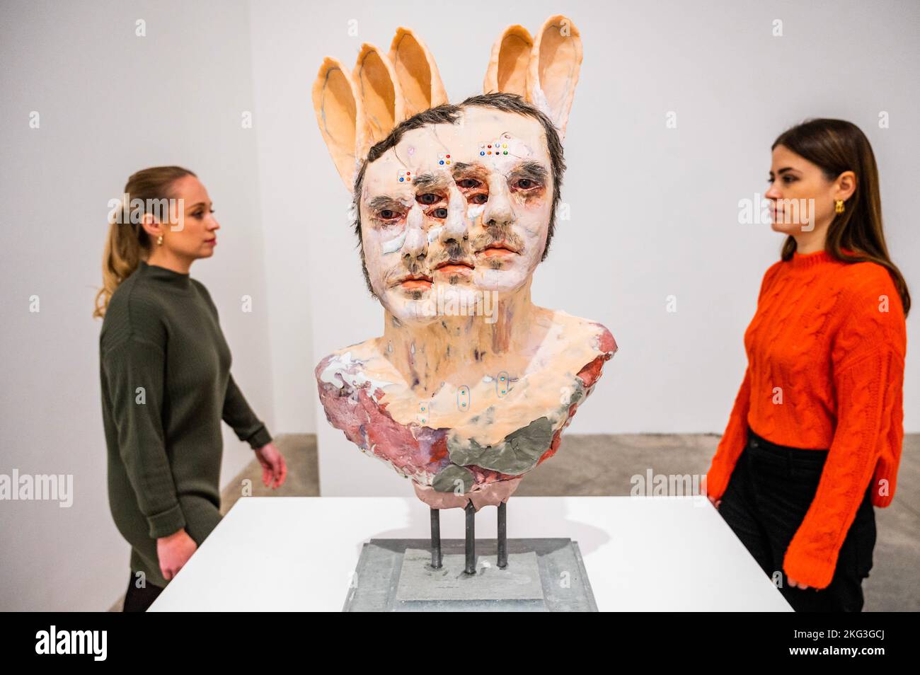 Human animal hybrid sculptures hi-res stock photography and images - Alamy