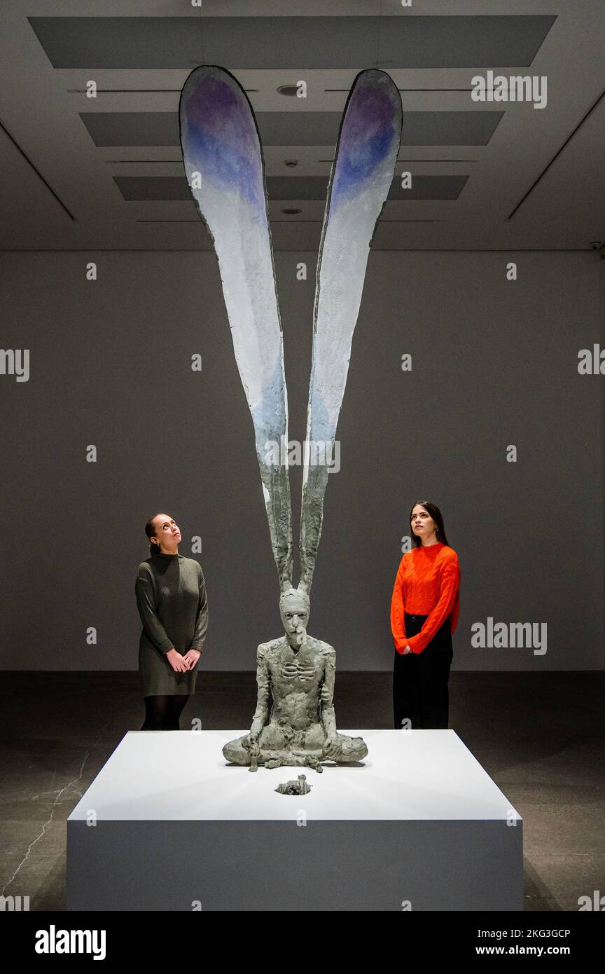 Human animal hybrid sculptures hi-res stock photography and images - Alamy