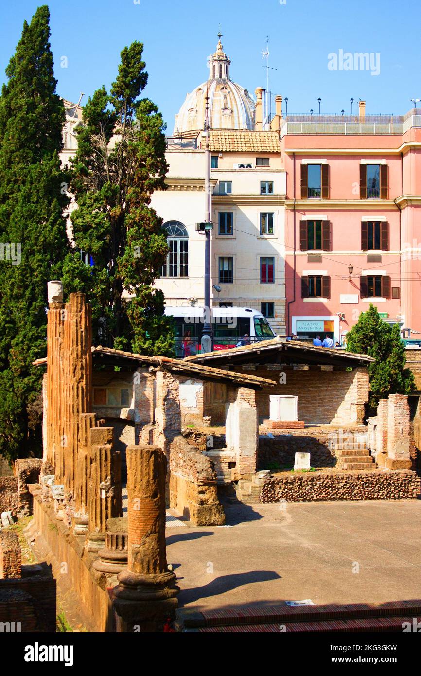 Archaeological excavations in rome hi-res stock photography and images ...