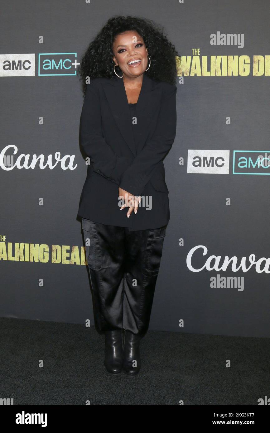 November 20, 2022, Los Angeles, CA, USA: LOS ANGELES - NOV 20: Yvette ...