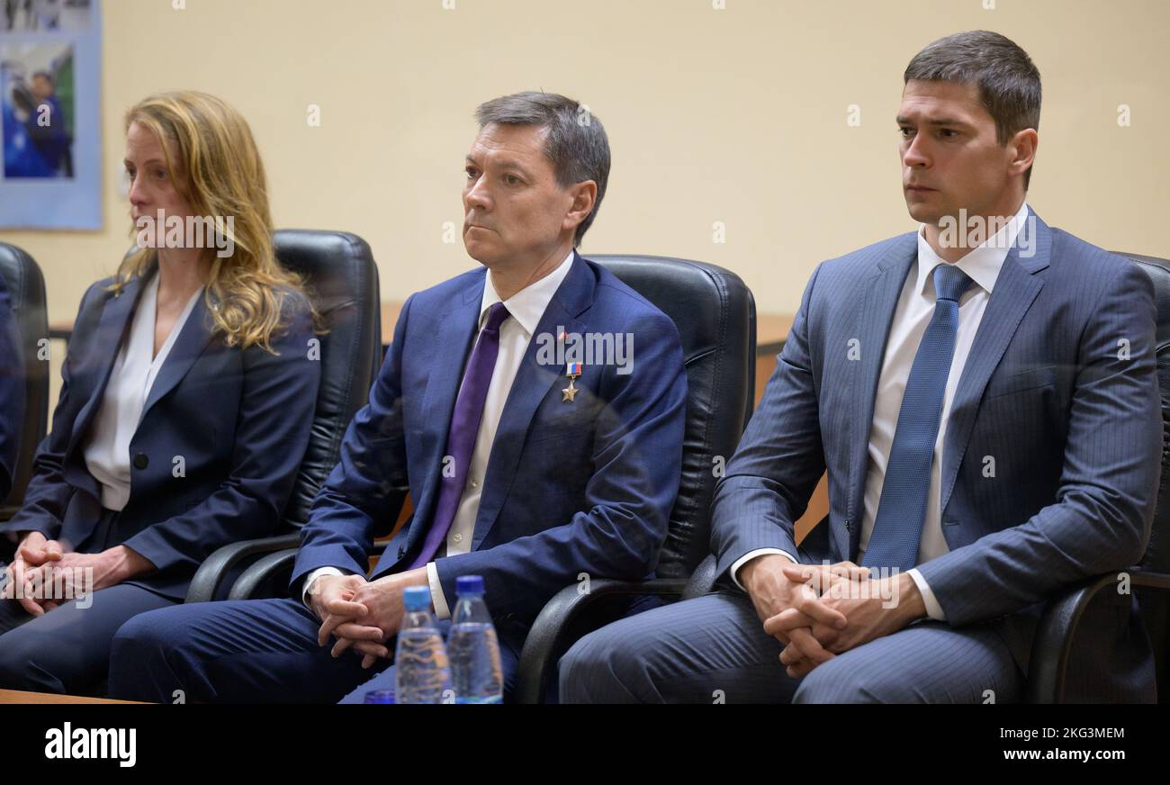 Expedition 68 State Commission. Expedition 68 backup crewmembers Loral ...