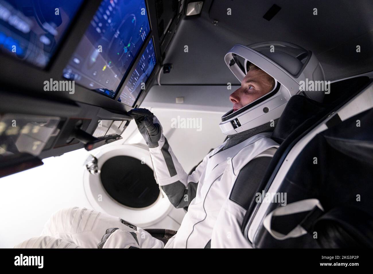 Pilot vehicle interface hi-res stock photography and images - Alamy
