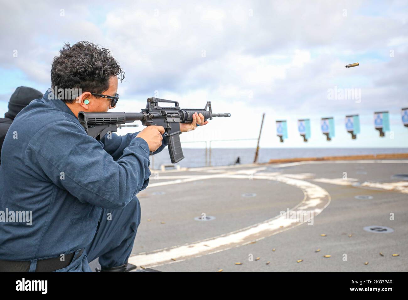 SEA OF JAPAN (Oct. 27, 2022) Boatswain’s Mate 2nd Class Jasmanny ...