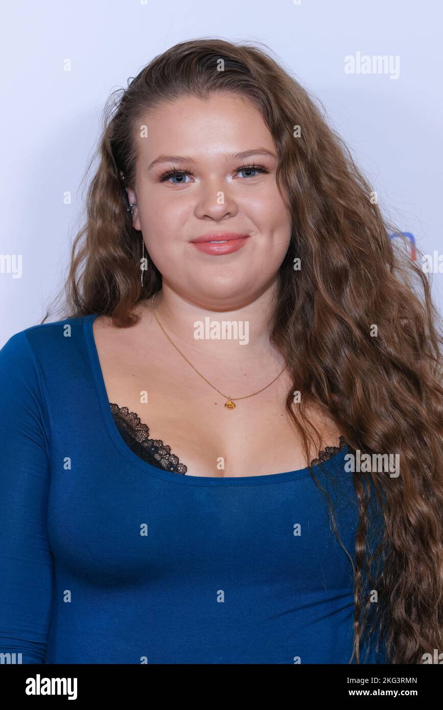 Los Angeles, California, USA. November 19th, 2022. Taylor Fangmann ...