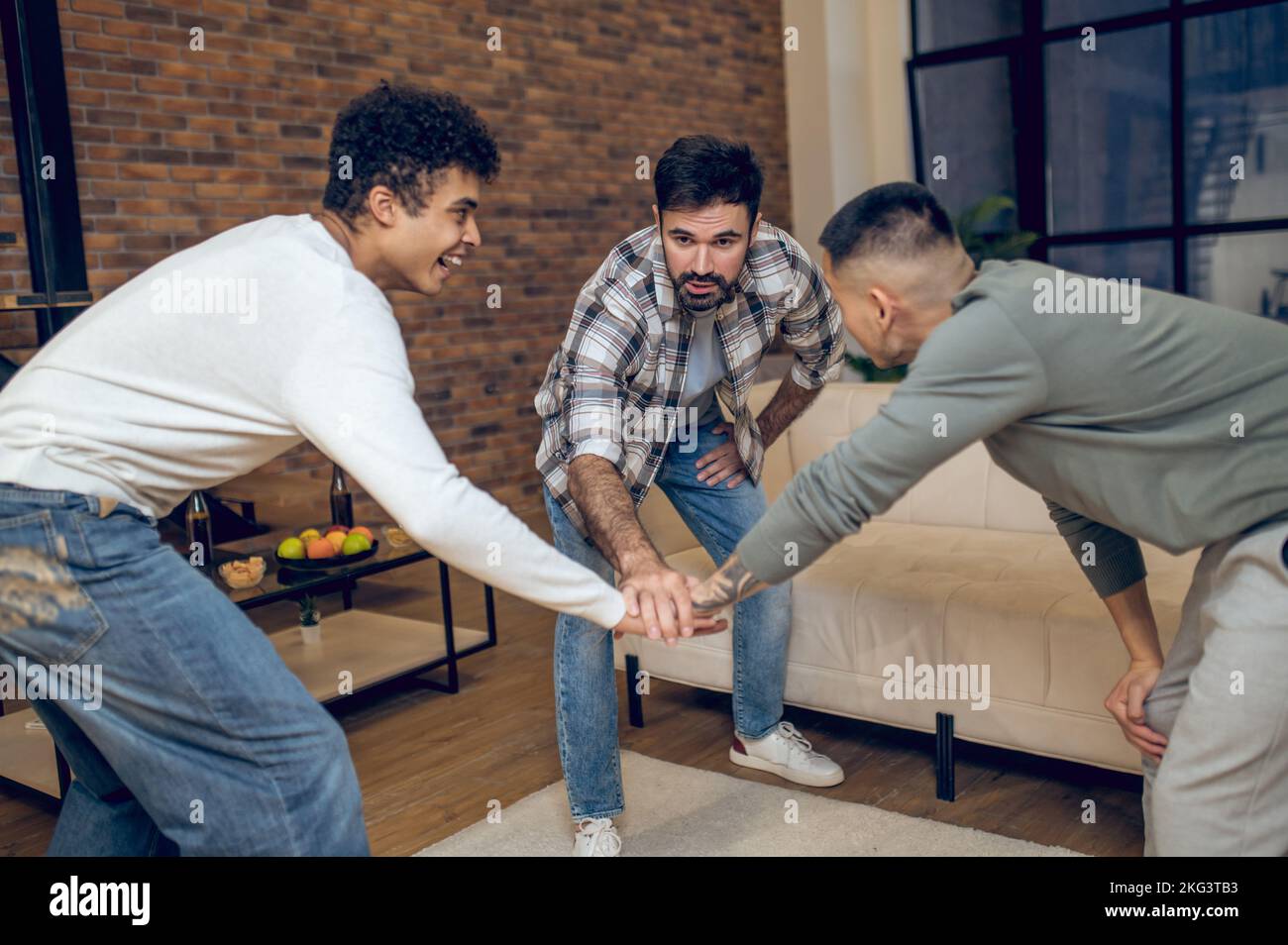 Hand game hi-res stock photography and images - Alamy