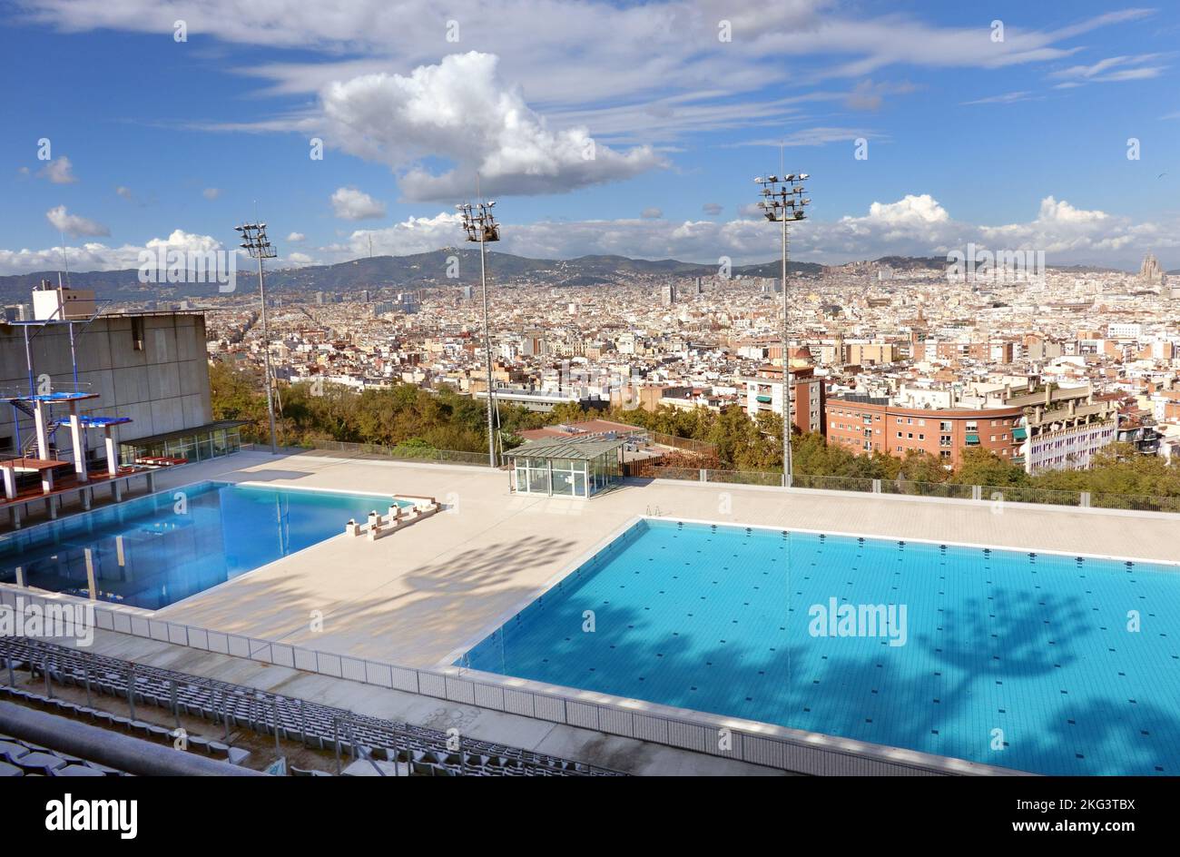 Barcelona Olympic Swimming Pool With City Behind Stock Photo Alamy Barcelona Olympic Swimming Pool With City Behind Stock Photo Alamy
