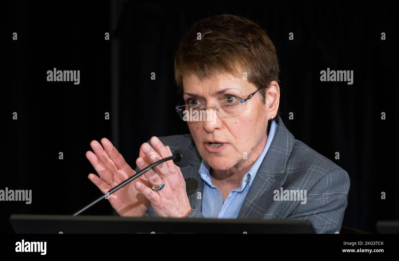 Canadian Security Intelligence Service Deputy Director, Operations ...