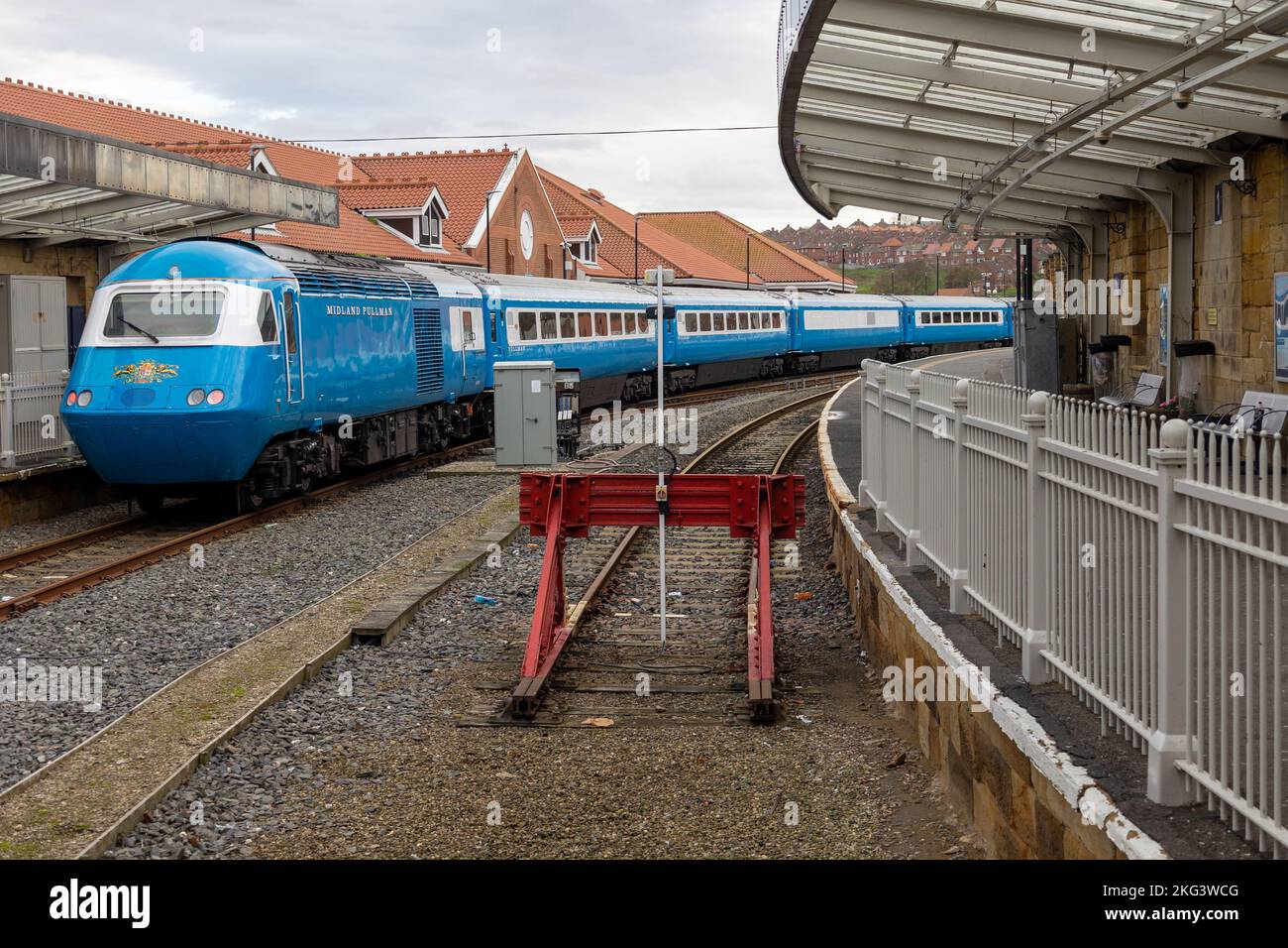 Blue pullman diesel hi-res stock photography and images - Alamy
