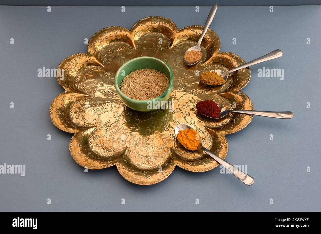 Indian cuisine food on a tray hi-res stock photography and images - Alamy