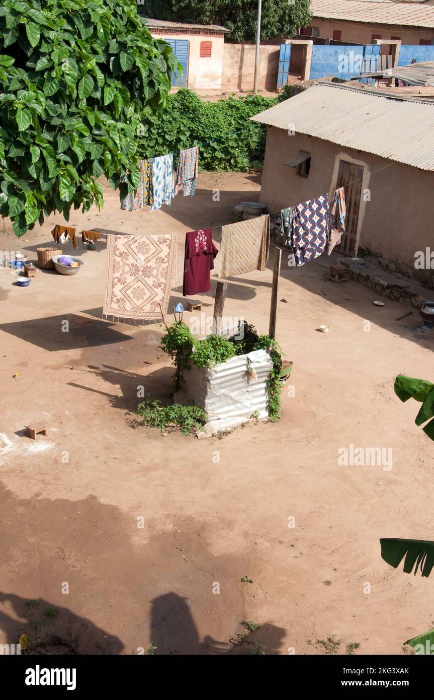 African courtyard hi-res stock photography and images - Alamy