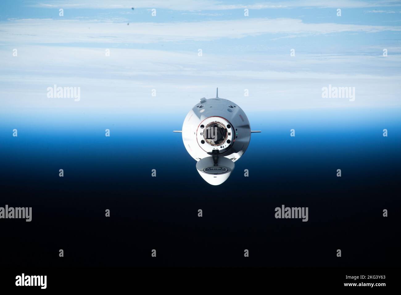 . iss068e014178 (Oct. 6, 2022) --- The SpaceX Dragon Endurance crew ...