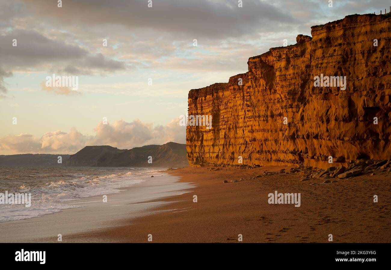 Hive cliffs hi-res stock photography and images - Alamy