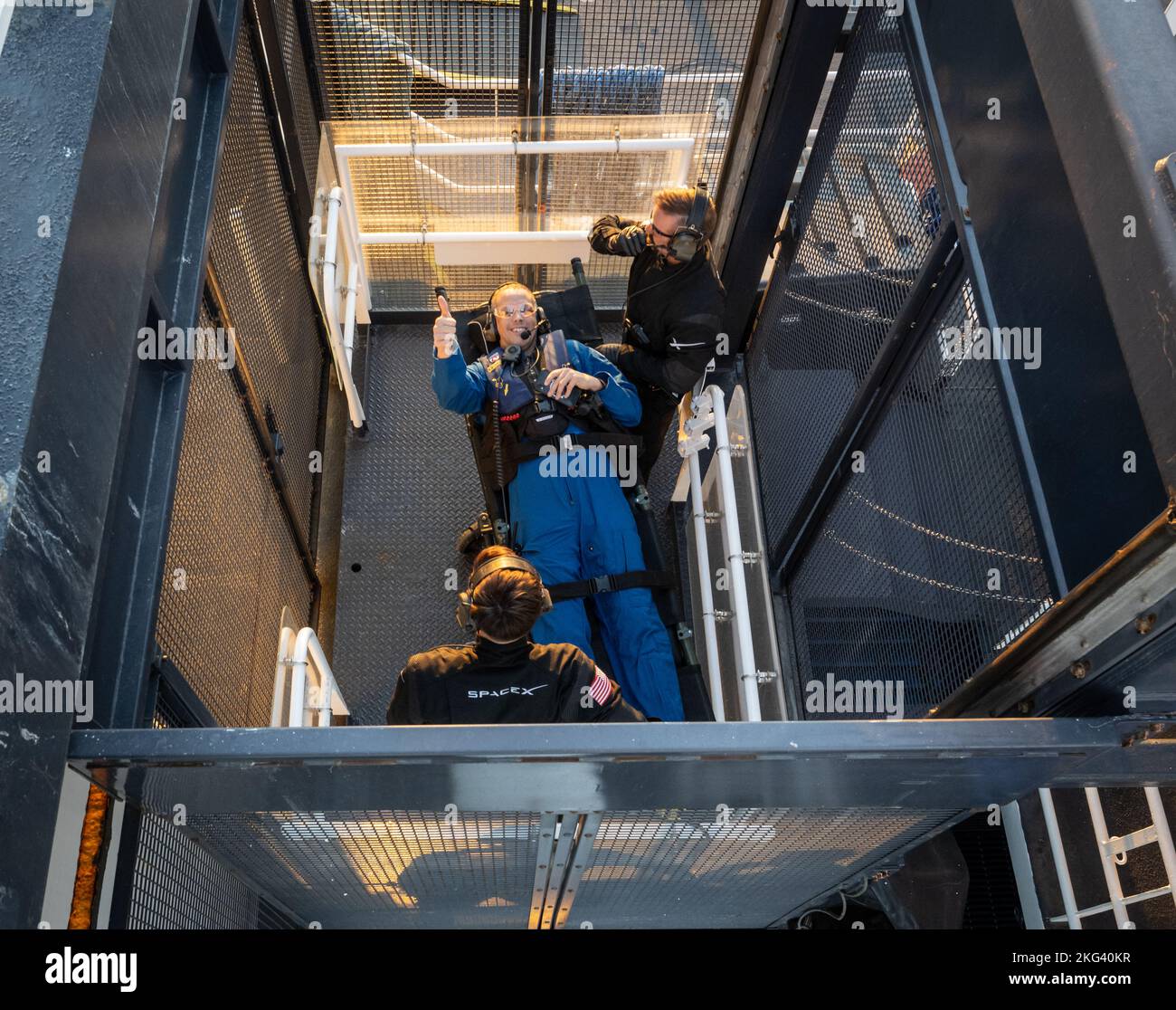 Astronauts in an elevator hi-res stock photography and images - Alamy