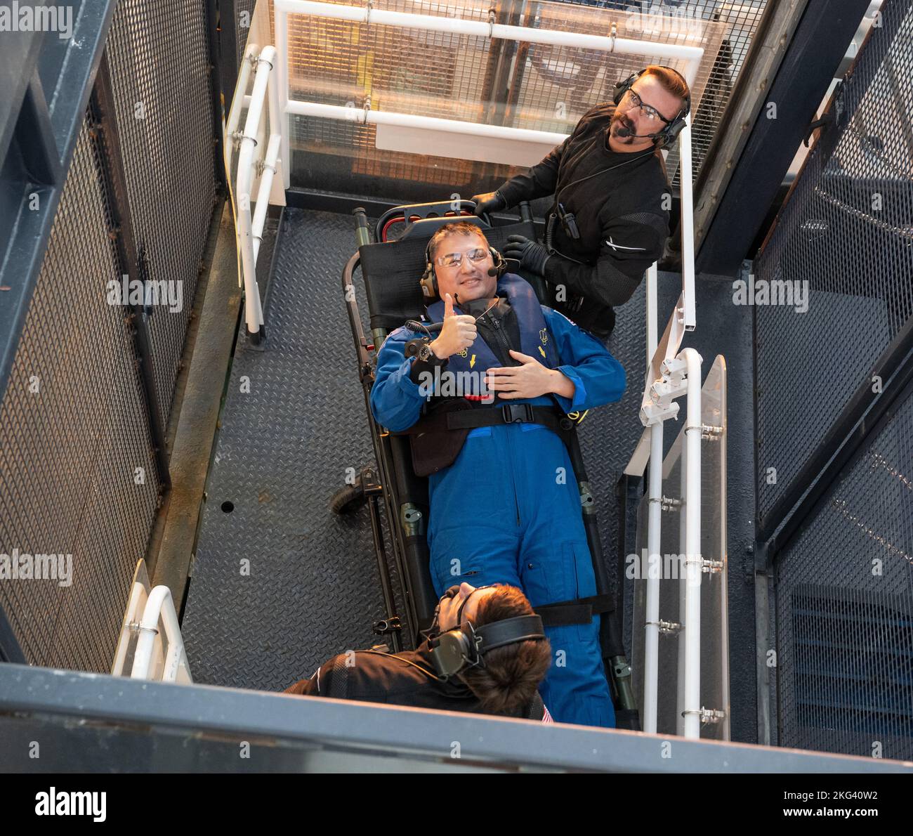 Astronauts in an elevator hi-res stock photography and images - Alamy