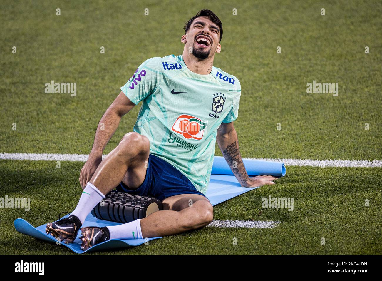 Qatar - 11/21/2022 - WORLD CUP 2022, BRAZILIAN TEAM TRAINING - Lucas ...