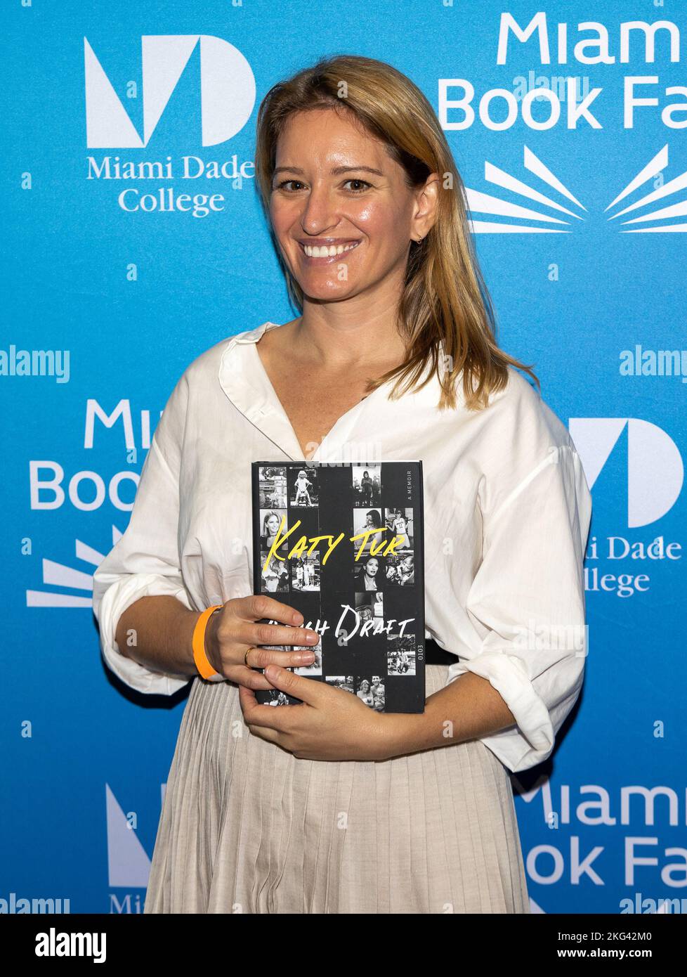 Katy tur hi-res stock photography and images - Alamy