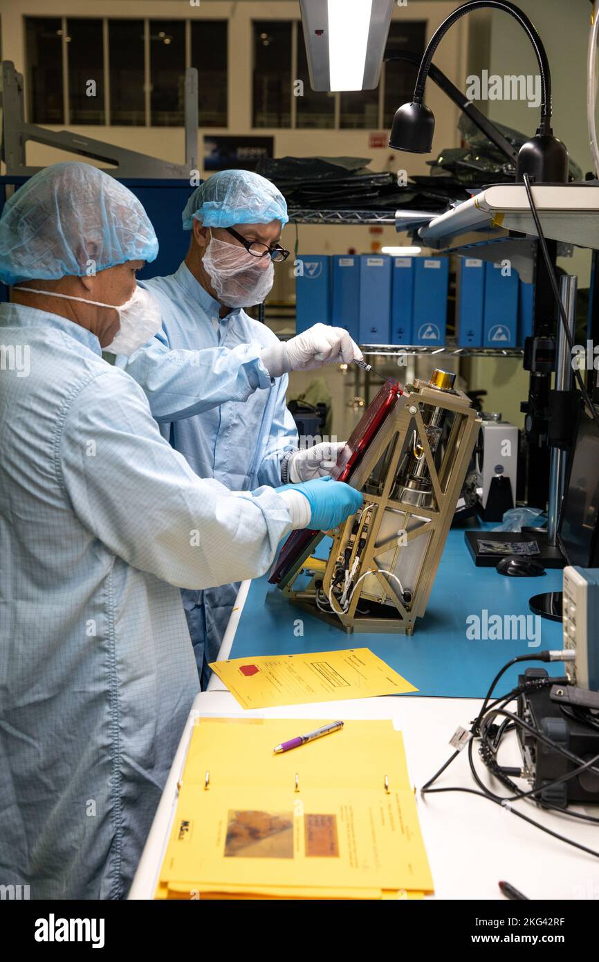PRIME-1 MSolo MLI Install. Engineers prepare the Mass Spectrometer ...