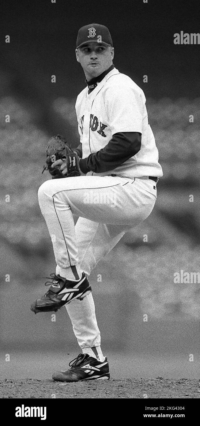 Bryan Rose pitches. Staff Photo by Bill Belknap Stock Photo - Alamy