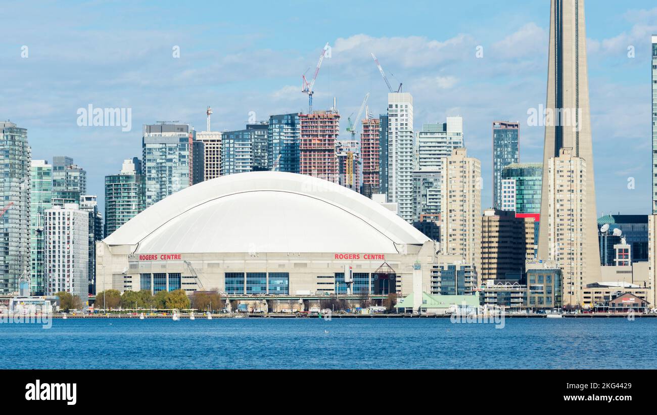Rogers Centre in Toronto downtown, Toronto, Canada Stock Photo - Alamy