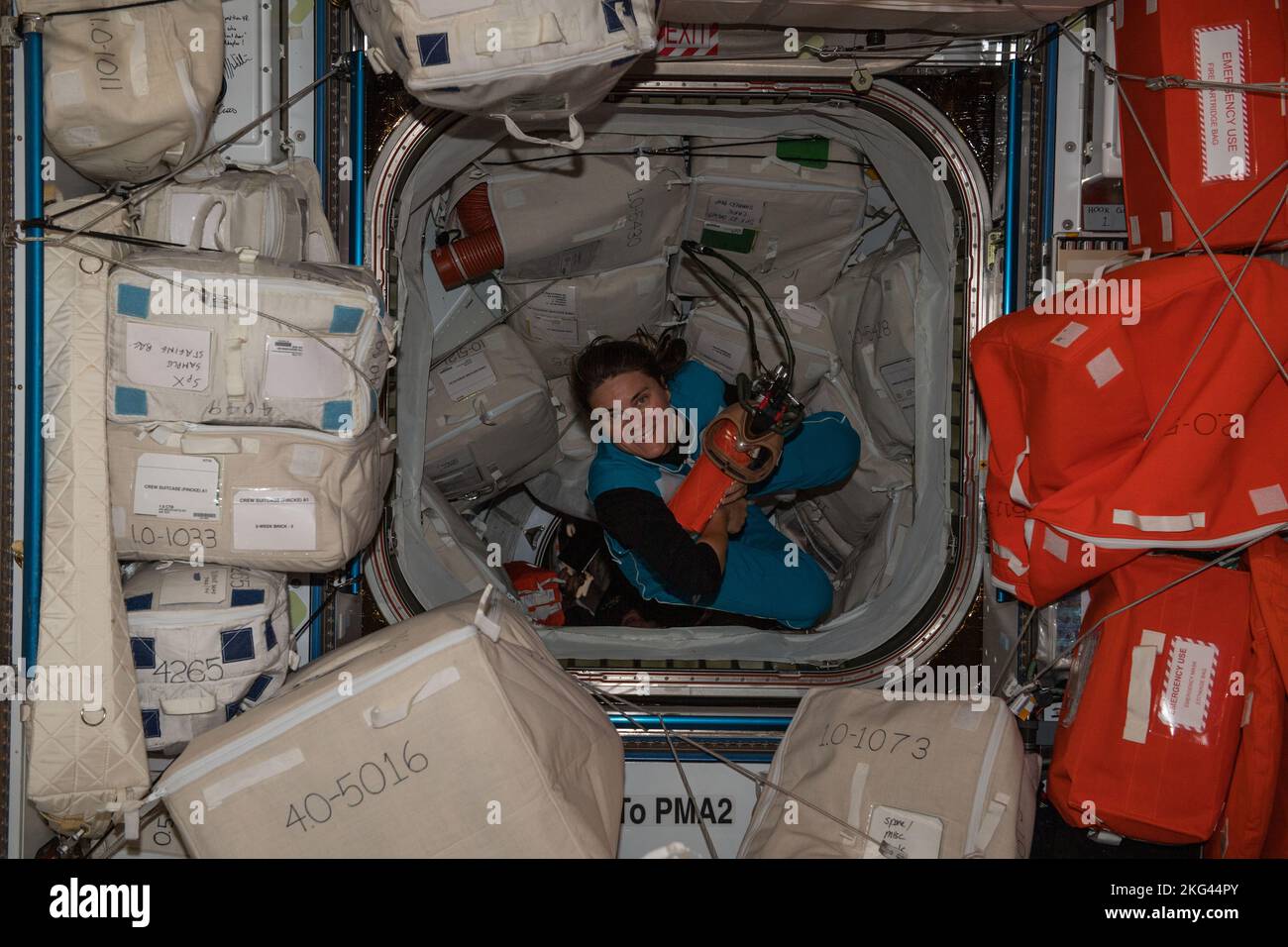. iss068e020521 (Nov. 3, 2022) --- Roscosmos cosmonaut and Expedition ...