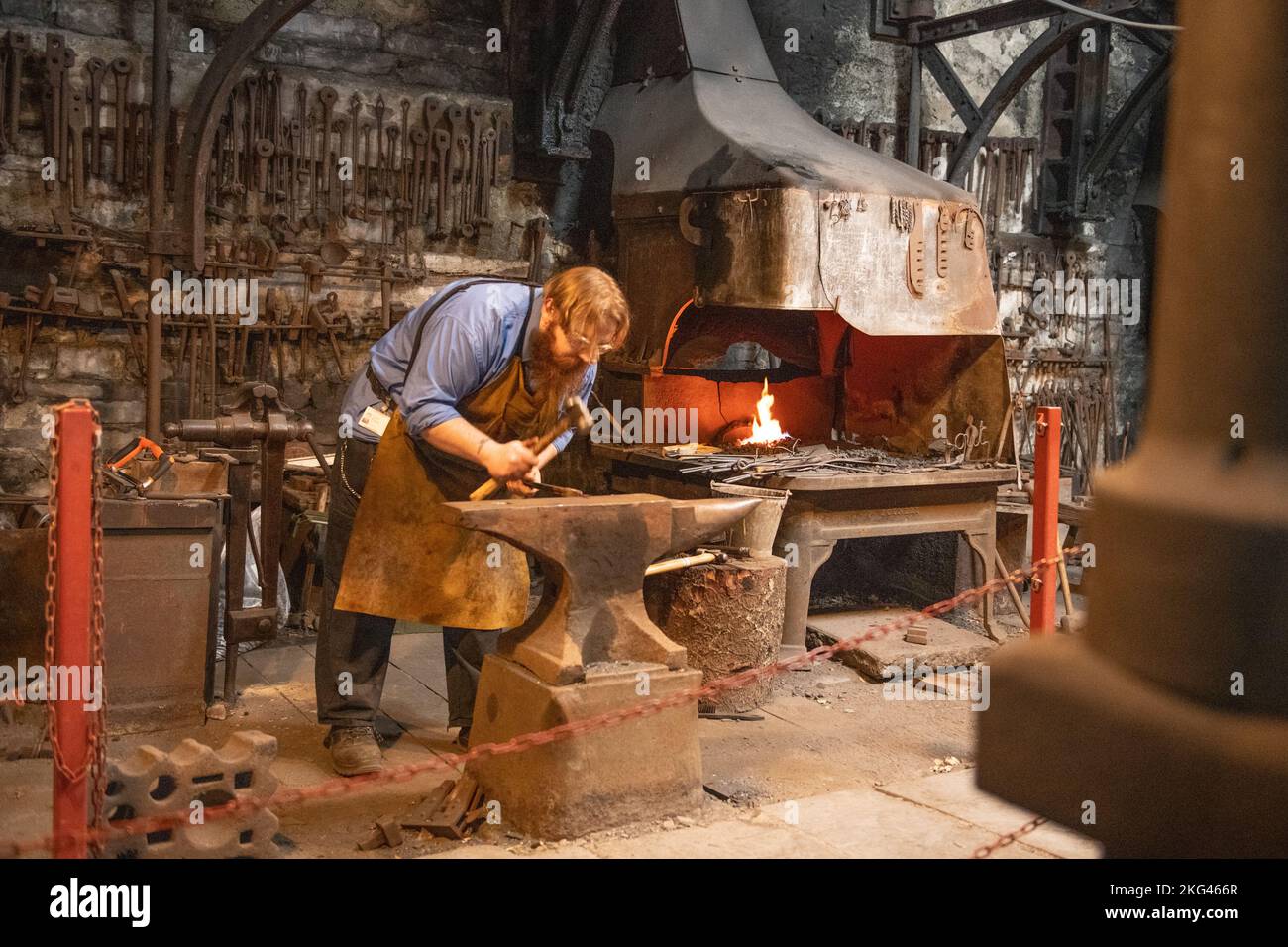 Blacksmith working tools hi-res stock photography and images - Alamy