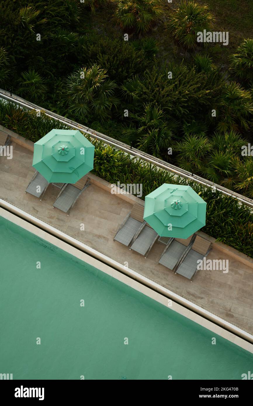 Mexico tropical swimming pool tourism hi-res stock photography and ...