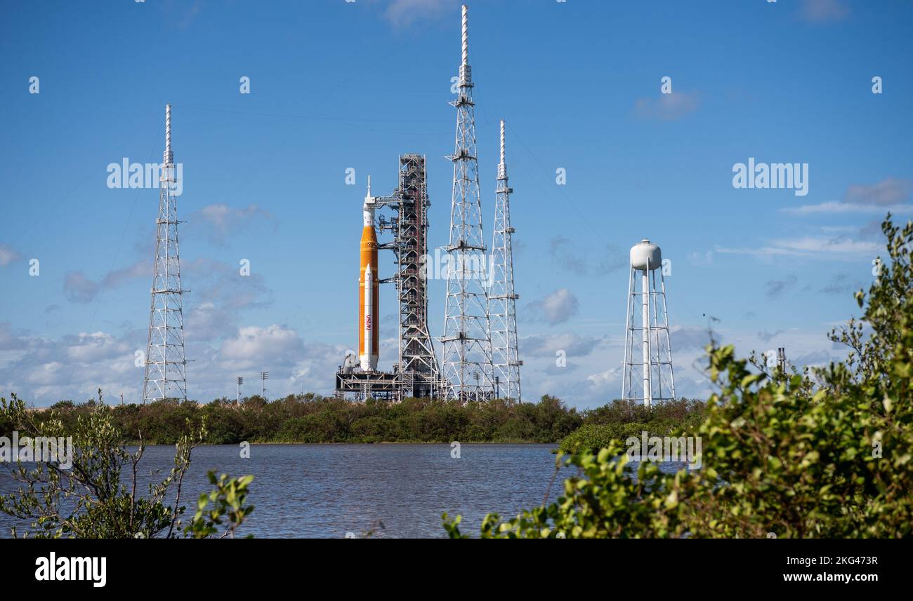 Artemis I. NASA’s Space Launch System (SLS) rocket with the Orion ...