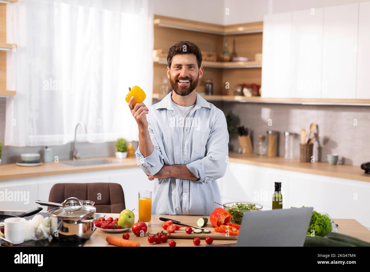 Bearded middle aged chef in hi-res stock photography and images - Alamy