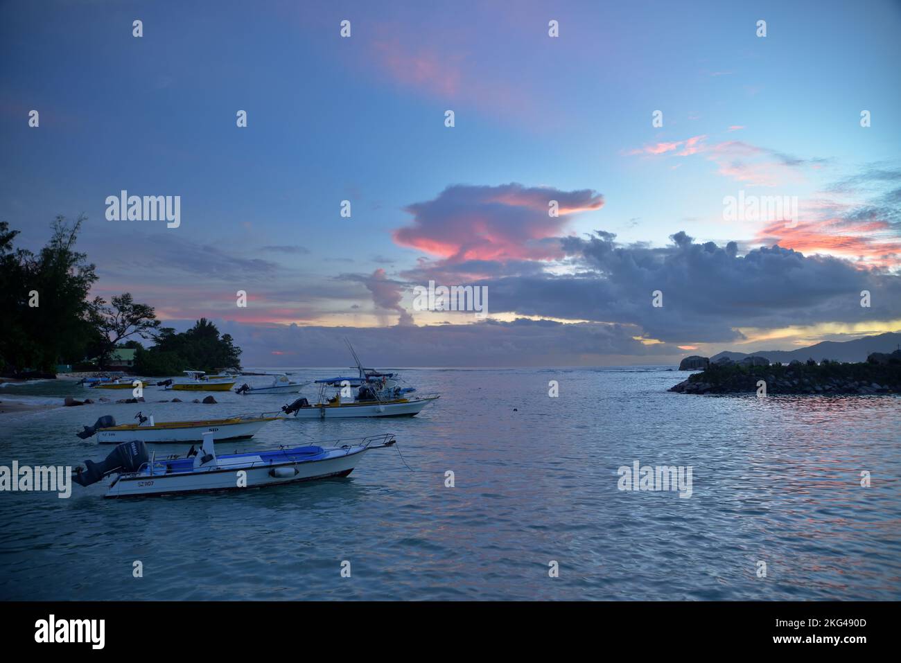 A picture of the beautiful Seychelles island in the Indian Ocean Stock ...
